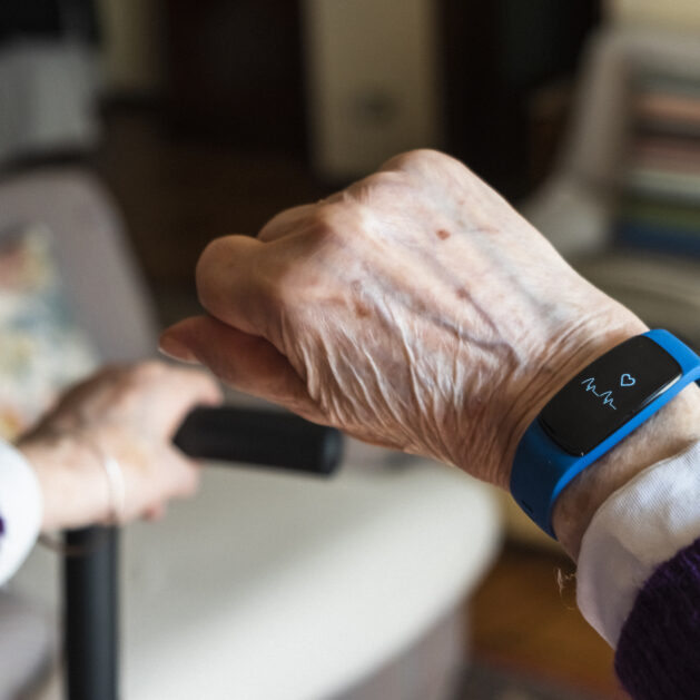 7 Gadgets for Seniors Living with Alzheimer's - Bethesda Health Group